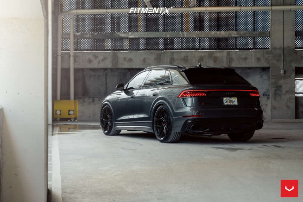 2021 Audi RS Q8 Base with 22x11 Vossen HF-5 and Continental 295x35 on ...