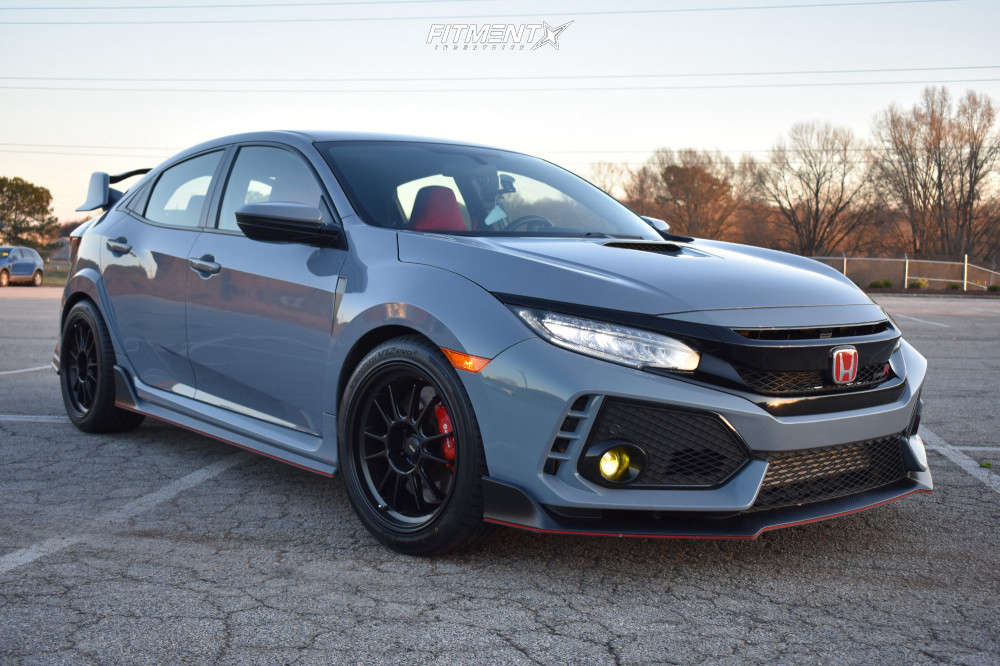 2019 Honda Civic Type R with 18x9.5 Konig Hypergram and Hankook 245x40 ...