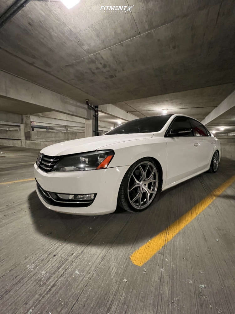 2012 Volkswagen Passat SE with 19x8.5 Rohana Rfx5 and Continental ...