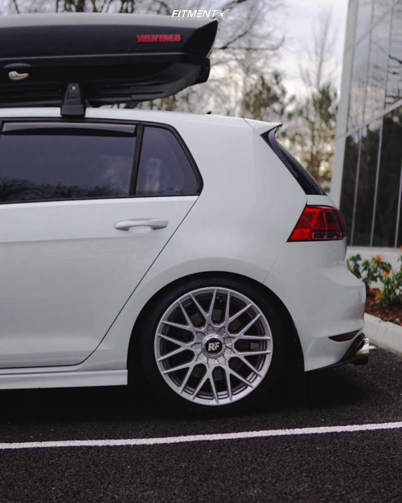 2016 Volkswagen Golf R Base with 18x8.5 Rotiform Rse and Nitto 205x40 ...