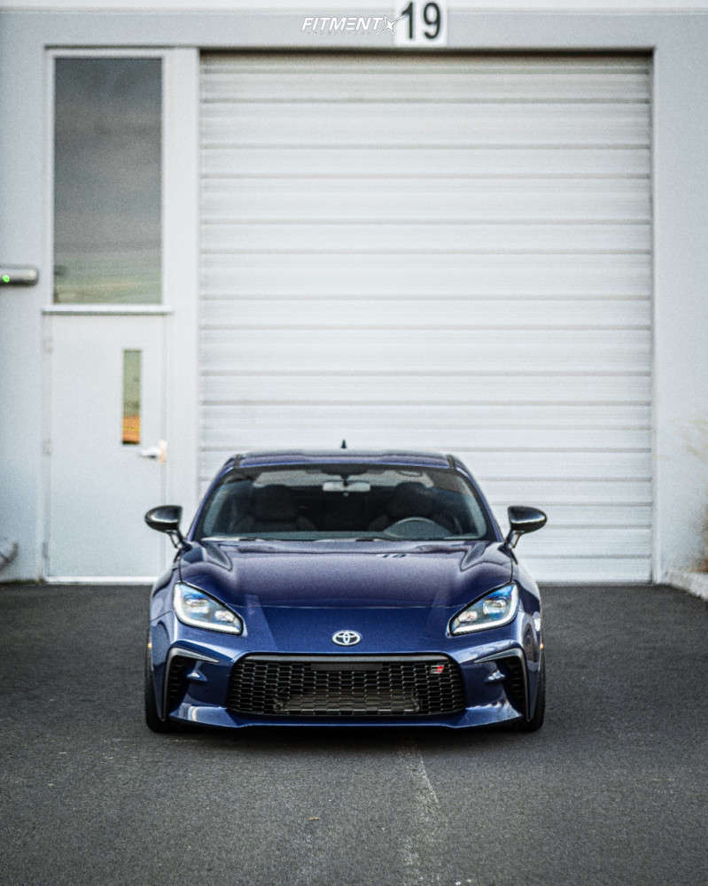 2022 Toyota GR86 Base with 17x9 Enkei Rpf1 and Vercelli 235x40 on ...