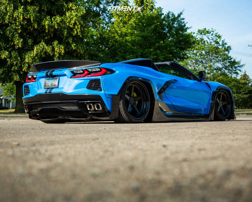 2021 Chevrolet Corvette Stingray with 20x10.5 Rotiform Forged 917 and ...