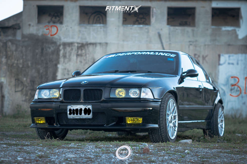 1992 BMW 320i Base with 17x8 Rotiform Rse and Maxxis 225x45 on Stock ...