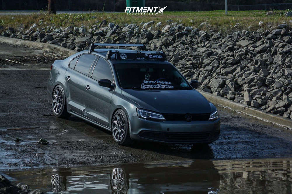 2014 Volkswagen Jetta S with 18x8.5 Rotiform Cvt and Dunlop 225x55 on ...