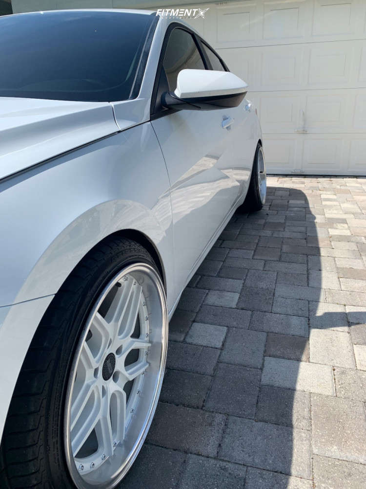 2021 Hyundai Elantra SEL with 18x9.5 ESR Cs15 and Achilles 225x35 on ...