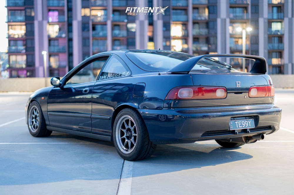 1998 Acura Integra GS with 15x8 Konig Countergram and Hankook 225x45 on ...