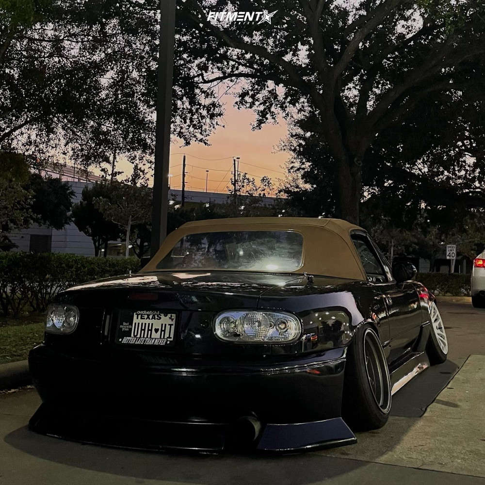 1995 Mazda Miata M Edition with 16x8.25 JNC Jnc030 and Federal 195x45 ...