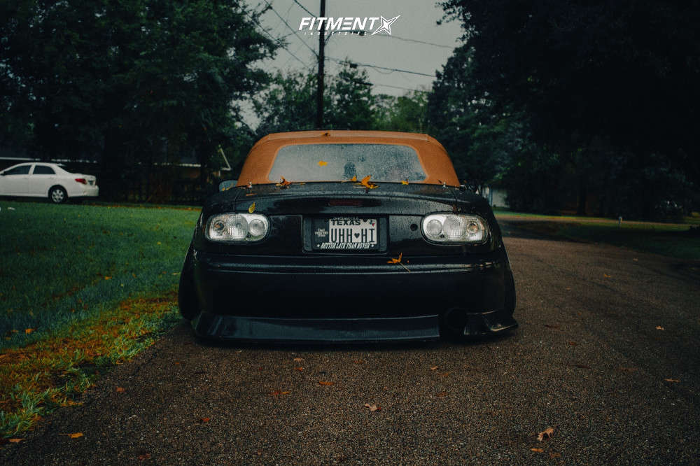 1995 Mazda Miata M Edition with 16x8.25 JNC Jnc030 and Federal 195x45 ...