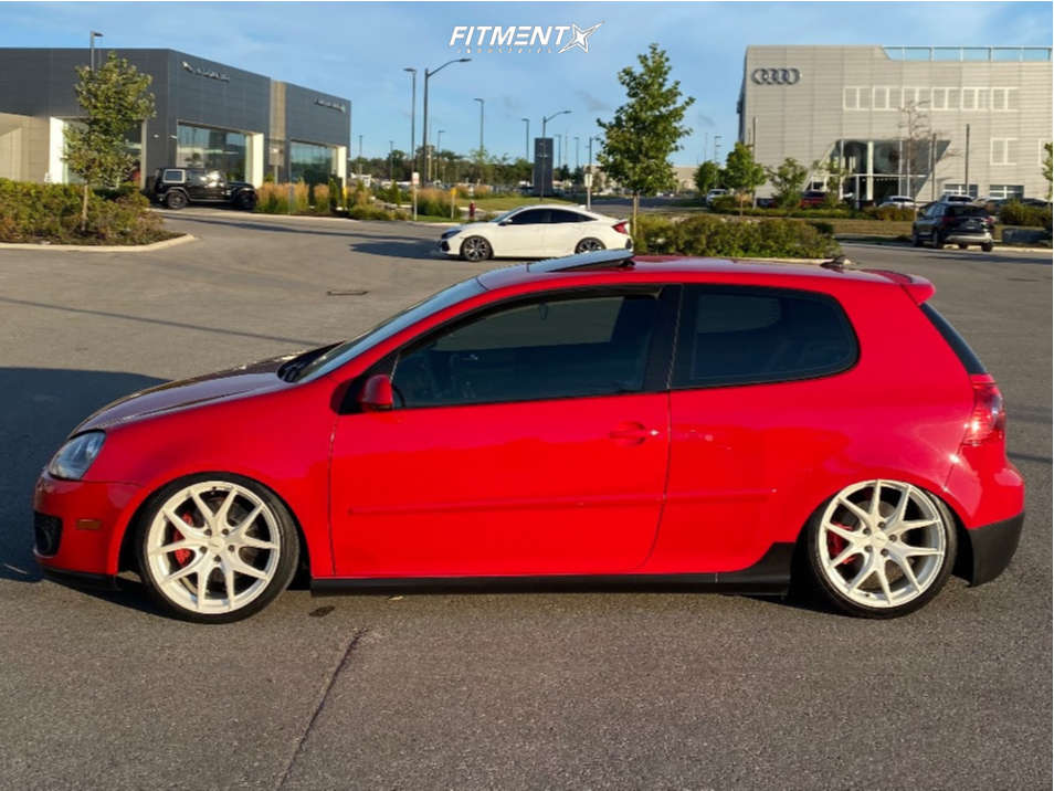 2007 Volkswagen GTI Base with 18x8 Fast FC04 and Farroad 215x40 on ...