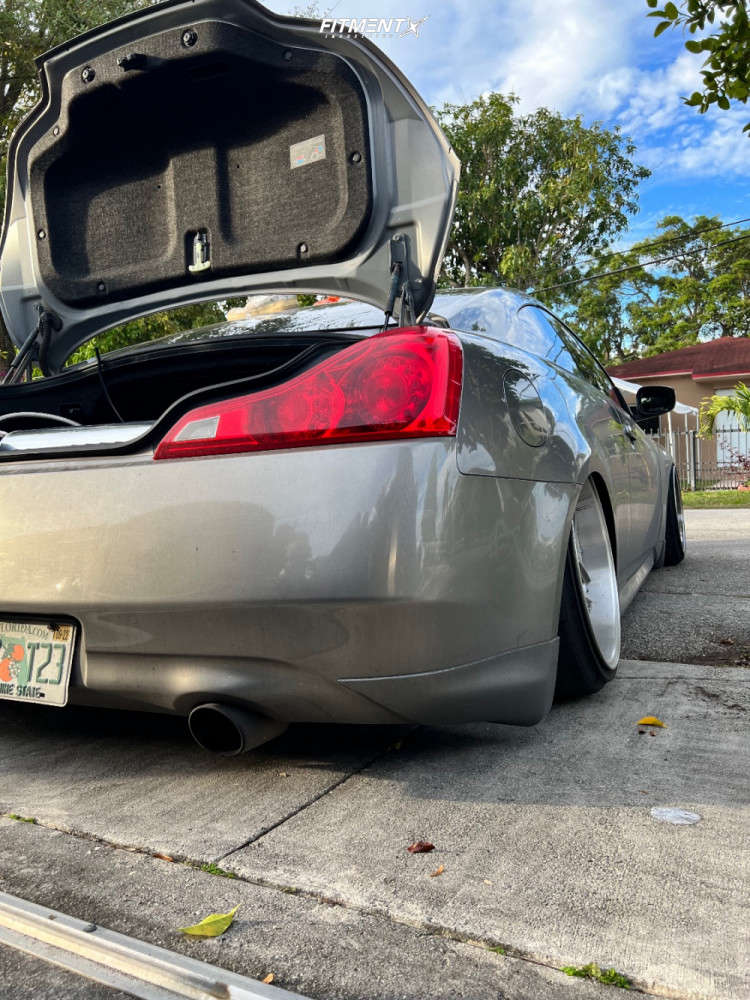 2009 INFINITI G37 Sport with 19x10.5 ESR Cs15 and Toyo Tires 235x35 on ...