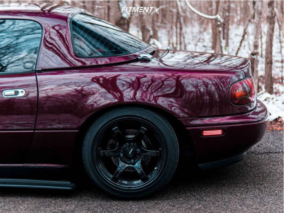 1995 Mazda Miata M Edition with 15x8 Gram Lights 57dr and Toyo Tires ...