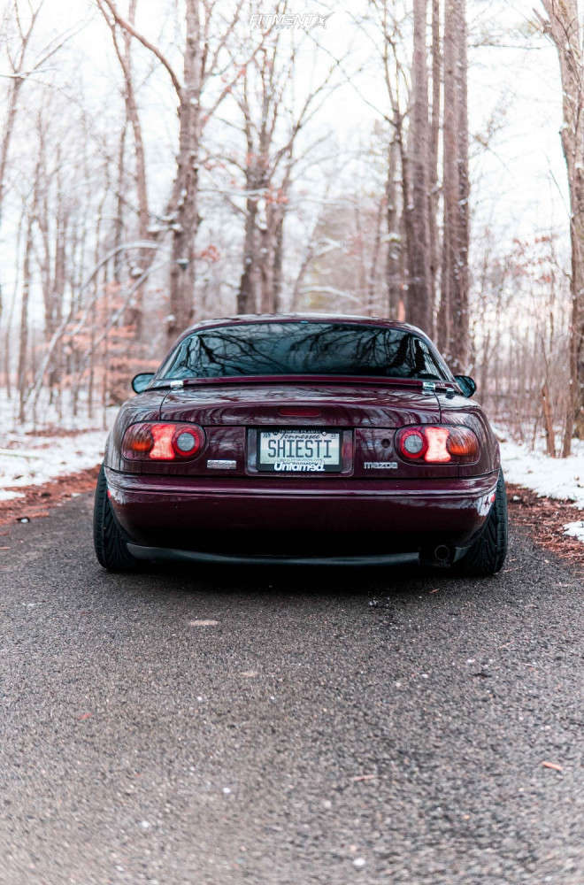 1995 Mazda Miata M Edition with 15x8 Gram Lights 57dr and Toyo Tires ...