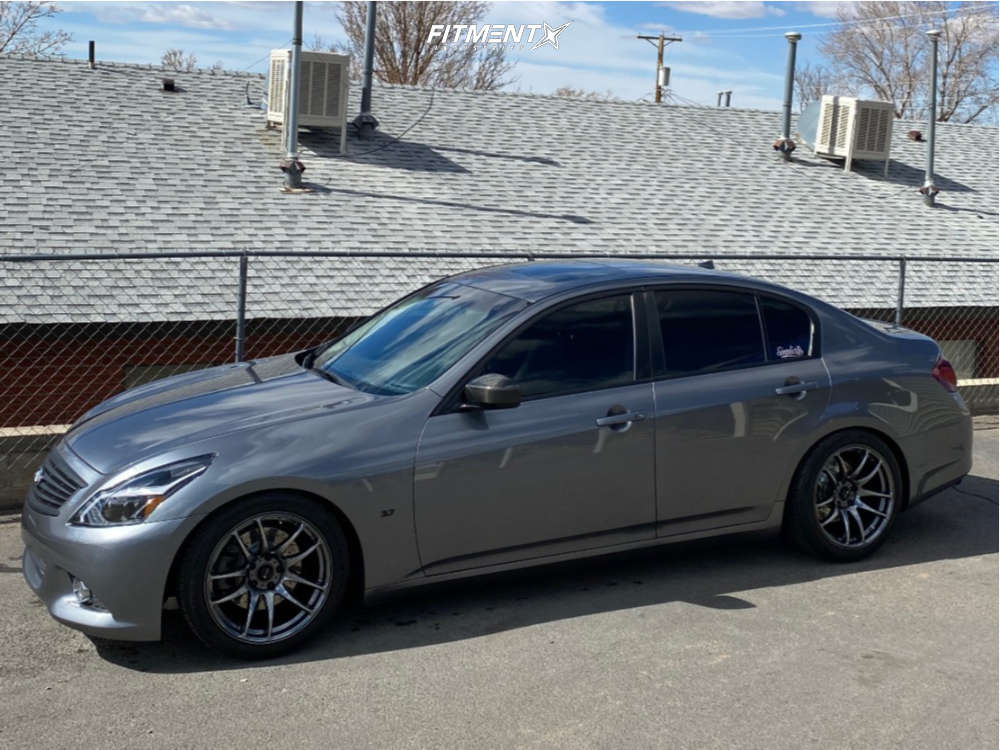 2013 INFINITI G37 Base with 18x9.5 Vors Tr4 and Nankang 255x45 on ...