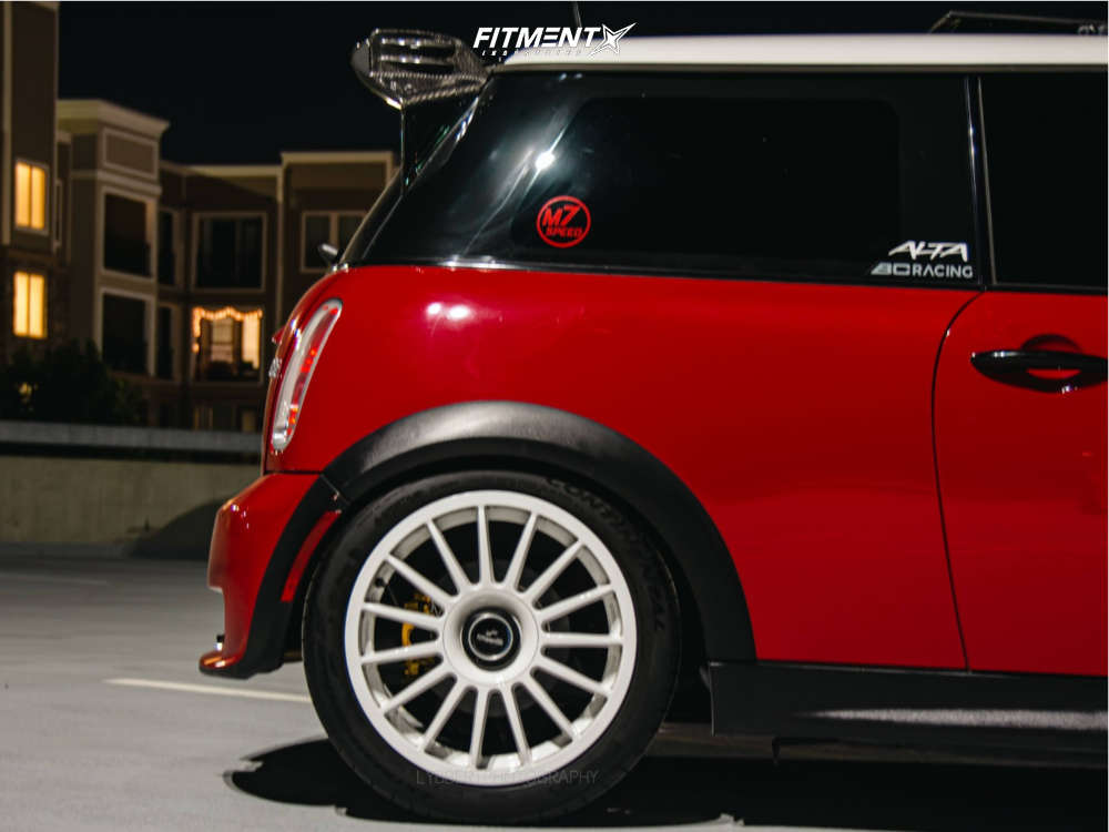 2005 Mini Cooper S with 17x7.5 Fifteen52 Podium and Continental 215x45 ...
