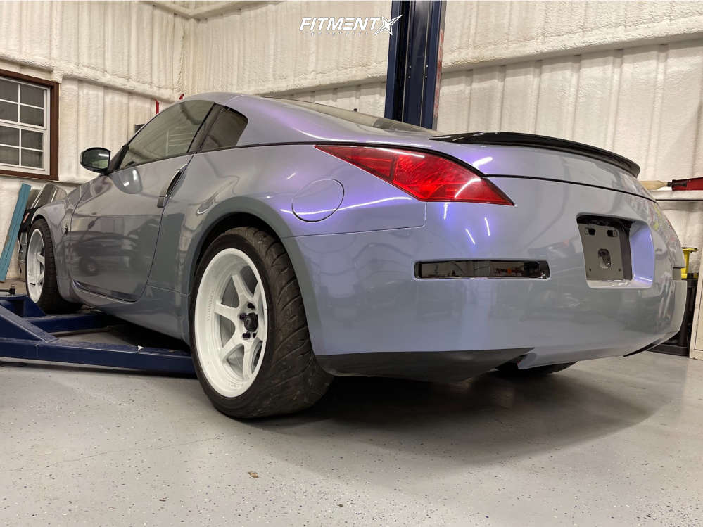 2004 Nissan 350Z Base with 18x9.5 Cosmis Racing Xt-006r and Nitto ...