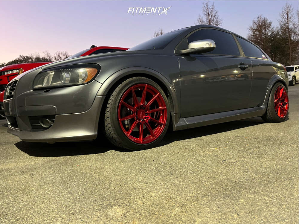 2010 Volvo C30 T5 R-Design with 18x8.5 XXR 567 and Kumho 225x40 on ...