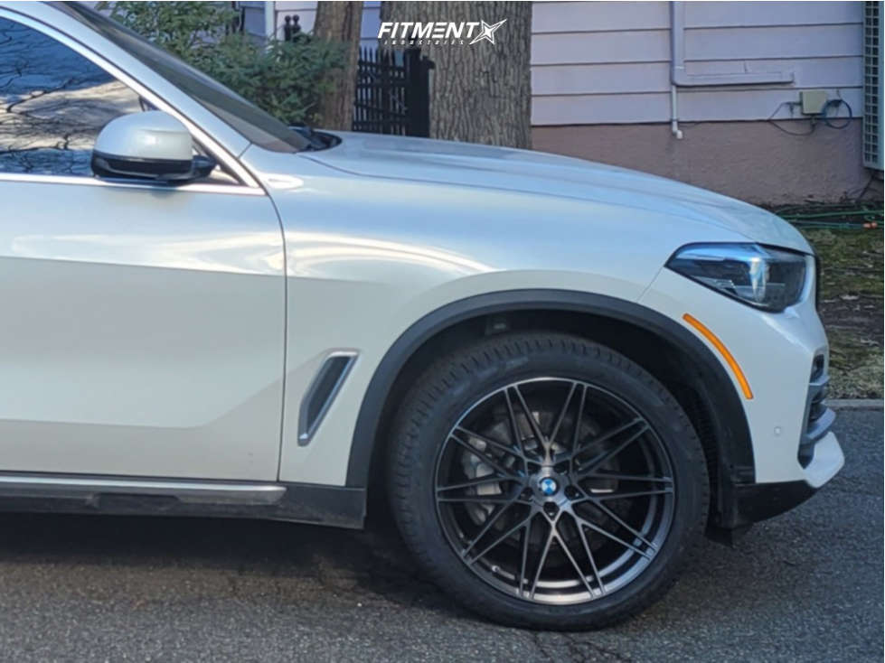 2019 BMW X5 xDrive40i with 21x9 Beyern Damon and Pirelli 275x40 on ...