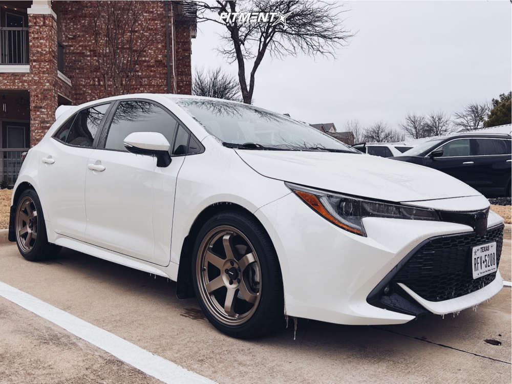 2019 Toyota Corolla SE with 18x8.5 AVID1 AV6 and Hankook 225x45 on ...