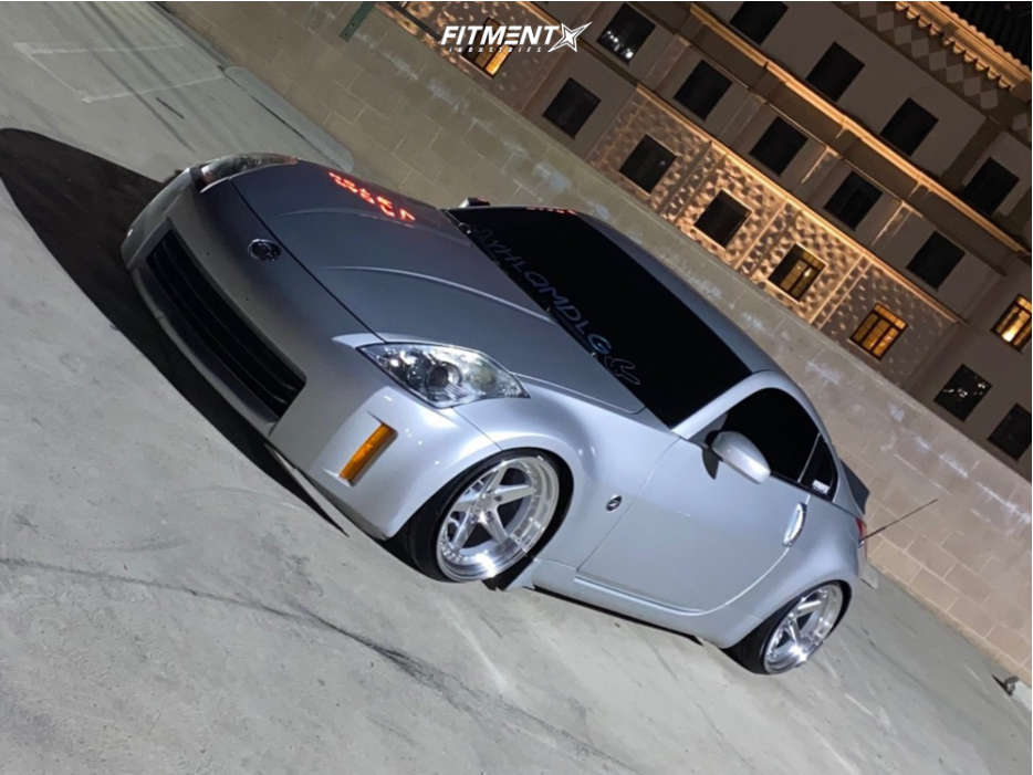 2006 Nissan 350Z Touring with 18x10.5 Aodhan Ds05 and Accelera 215x35 ...