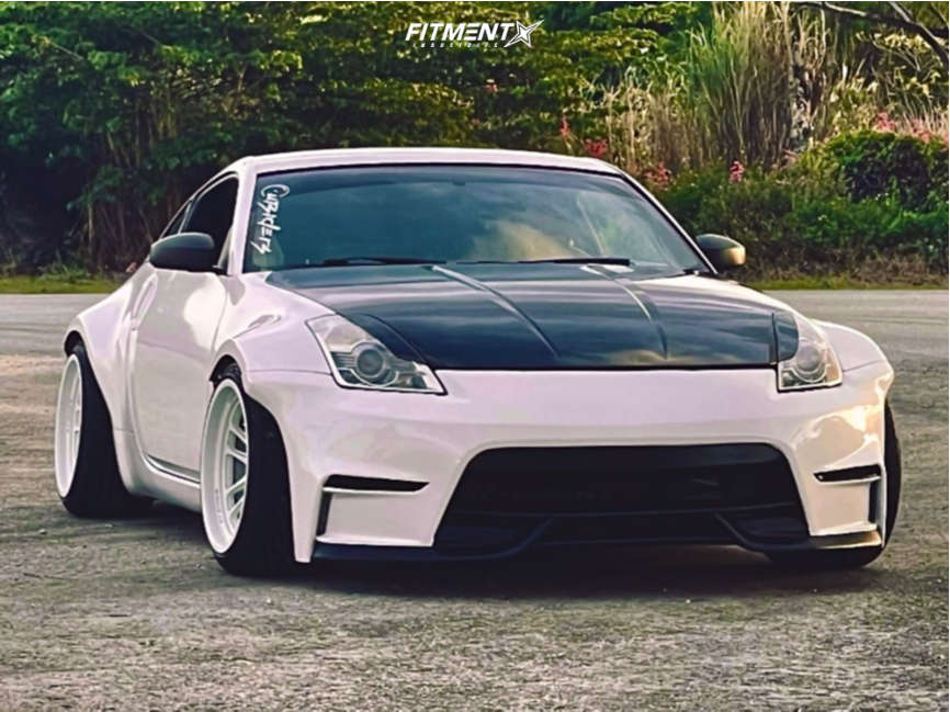 2006 Nissan 350Z Grand Touring with 18x11 Cosmis Racing Xt-206r and ...