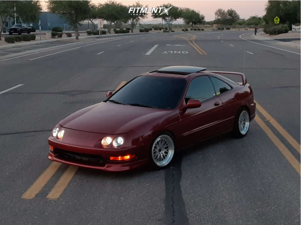 2000 Acura Integra LS with 16x8 JNC Jnc001 and Toyo Tires 205x45 on ...