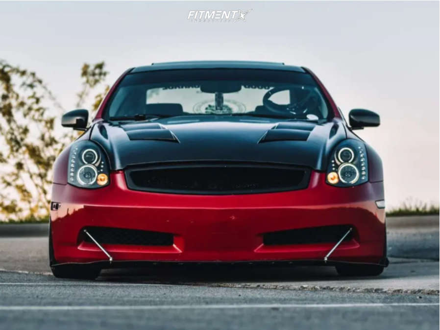 2004 INFINITI G35 Base with 20x9.5 Zedd Slt and Federal 225x35 on ...