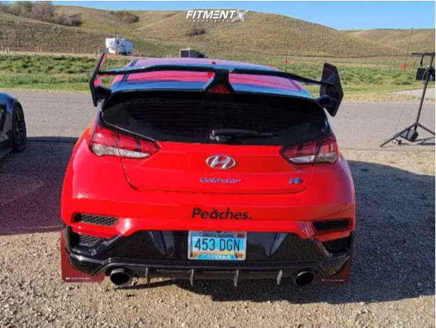 2020 Hyundai Veloster N Performance with 18x8.5 Aodhan Ah-x and ...