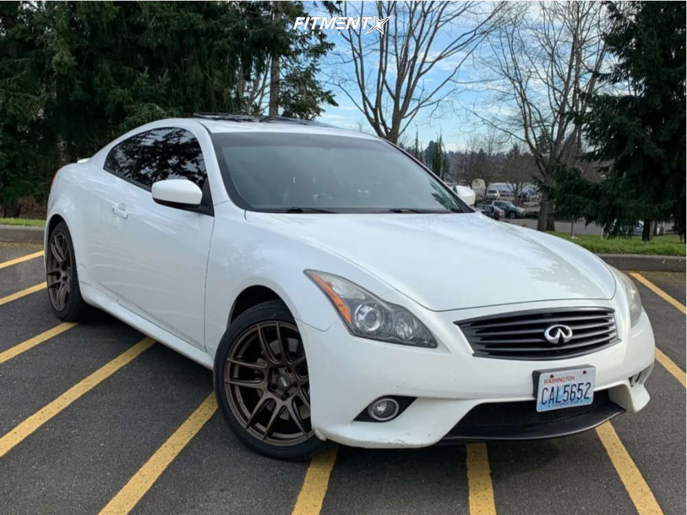 2011 INFINITI G37 X Sport with 19x8.5 ESR Cs8 and Yokohama 225x45 on ...
