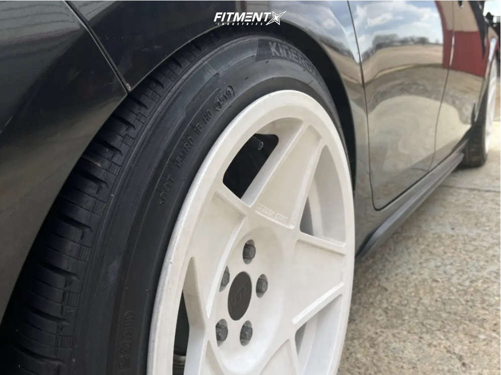 2012 Volkswagen GTI Base with 18x9.5 3SDM 0.05 and Primewell 225x40 on ...