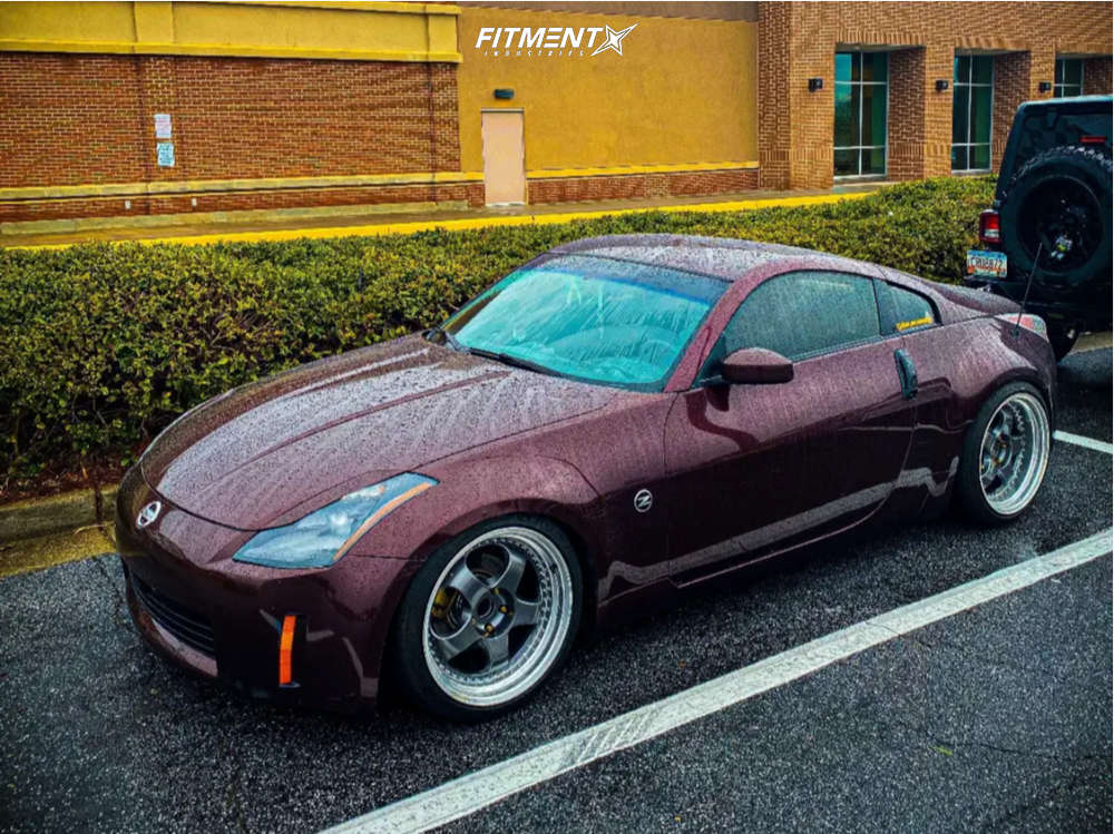 2003 Nissan 350Z Enthusiast with 19x9.5 Varrstoen Es6 and Michelin ...