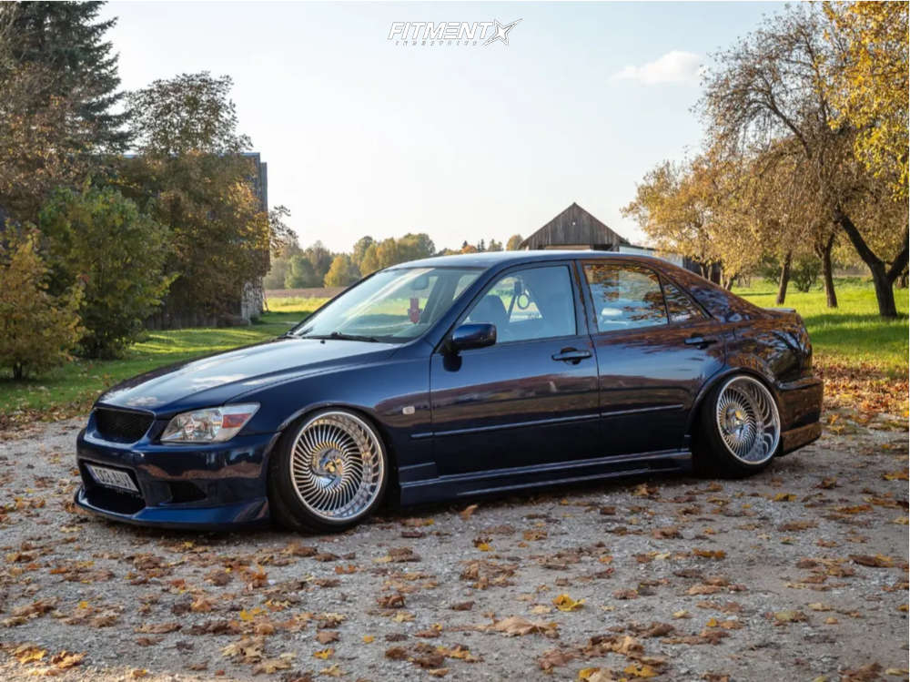 1999 Lexus IS200 standart with 18x10.25 Work Carving Head 40 and ...