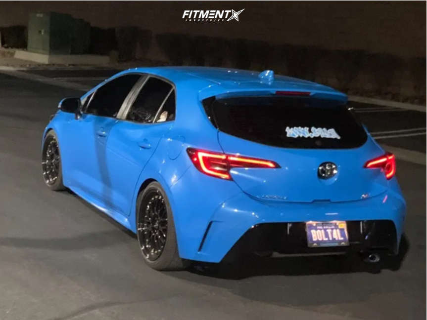 2019 Toyota Corolla SE with 18x8.5 XXR 521 and Vercelli 225x40 on ...