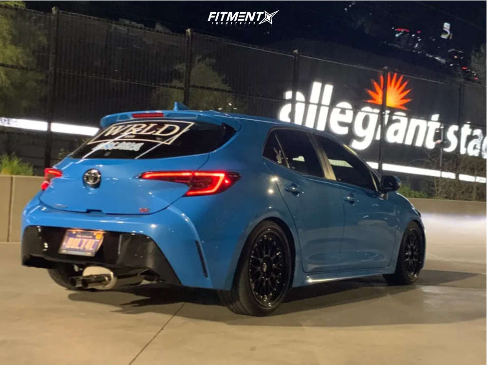 2019 Toyota Corolla SE with 18x8.5 XXR 521 and Vercelli 225x40 on ...