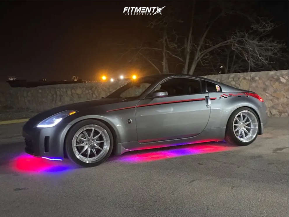 2006 Nissan 350Z Base with 19x9.5 Aodhan Ds07 and Continental 255x35 on ...