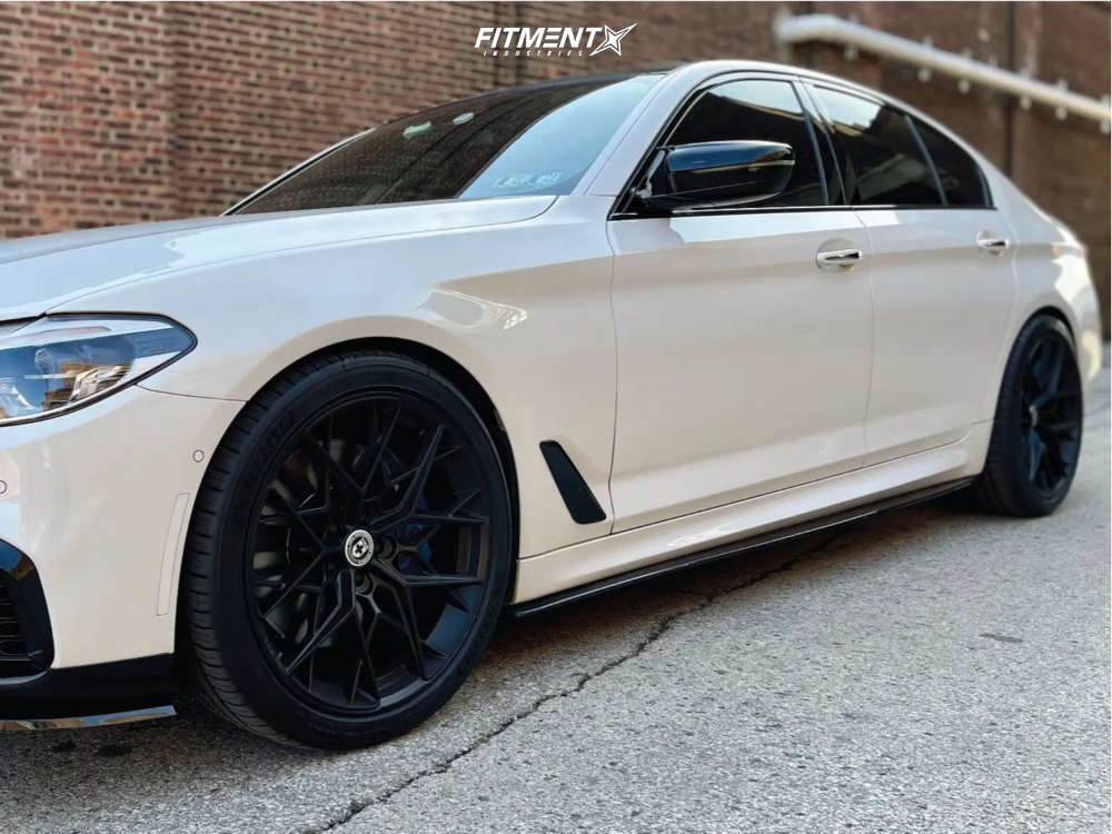2018 BMW M550i XDrive Base with 20x9 HRE FlowForm Ff10 and Michelin 245x35 on Stock Suspension ...