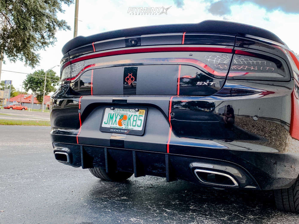 2018 Dodge Charger SXT Plus with 18x8 Cratus CR105 and Goodyear 235x55 ...