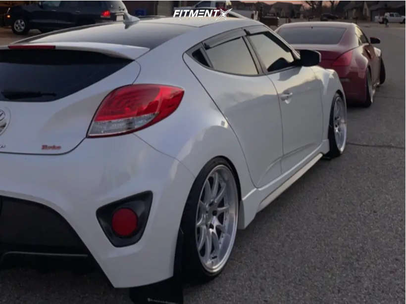 2013 Hyundai Veloster Turbo with 18x8.5 Aodhan Ds07 and Lionhart 205x35 ...