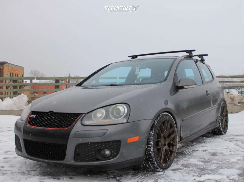 2006 Volkswagen GTI Base with 18x8.5 Aodhan Ah-x and Hankook 225x40 on ...