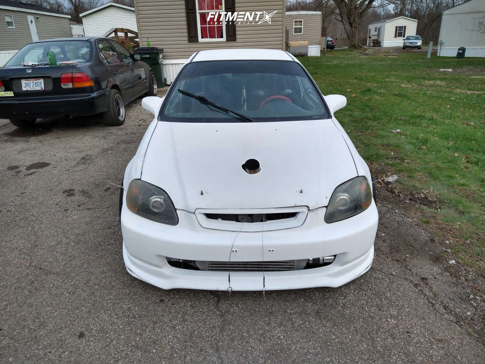 1996 Honda Civic DX with 15x8 XXR 522 and Kumho 205x50 on Coilovers | 2173099 | Fitment Industries