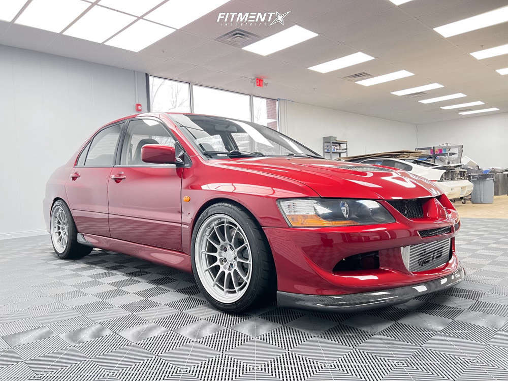 2003 Mitsubishi Lancer Evolution with 18x9.5 Enkei Nt03m and Nitto ...