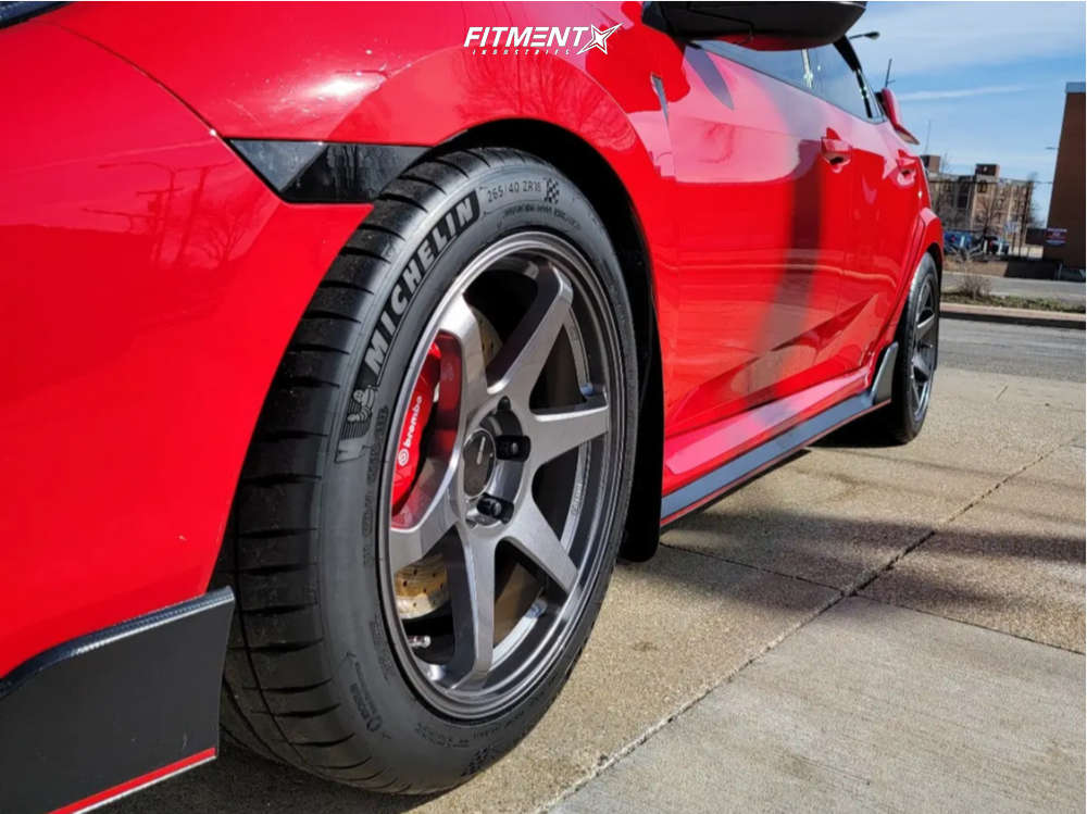 2018 Honda Civic Type R with 18x9.5 Enkei T6r and Michelin 265x40 on ...