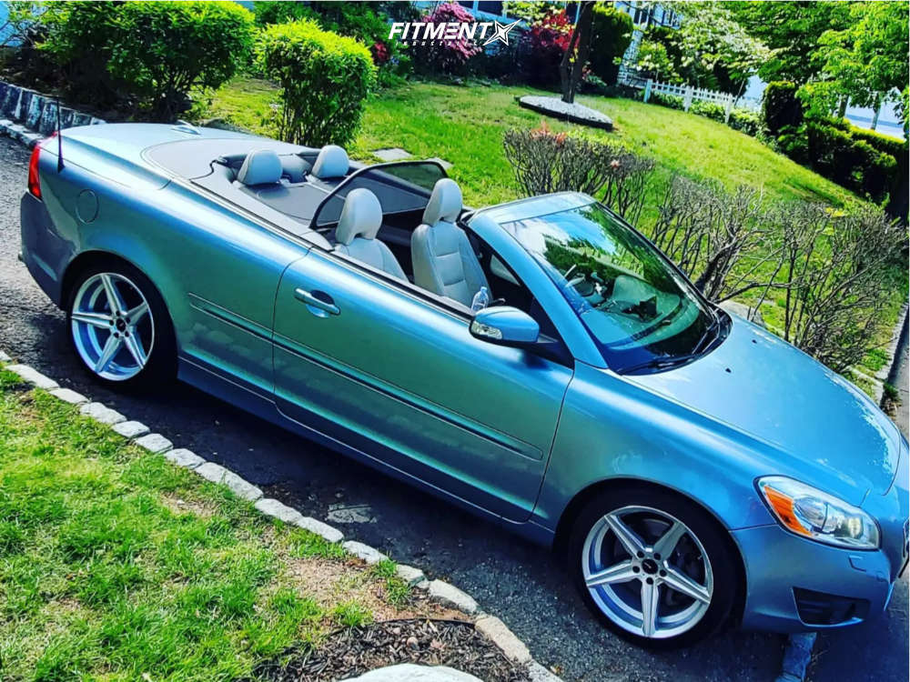 2011 Volvo C70 T5 with 18x9 Advanti Racing Cammino and Michelin 265x35 ...