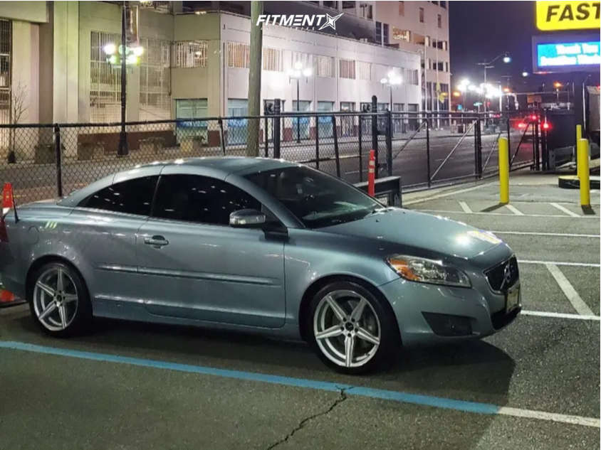 2011 Volvo C70 T5 with 18x9 Advanti Racing Cammino and Michelin 265x35 ...