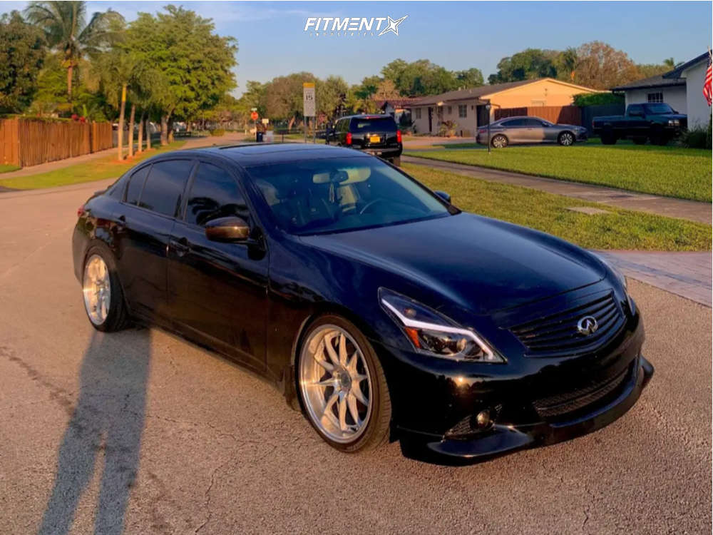 2013 INFINITI G37 Base with 19x9.5 Aodhan Ds07 and Lexani 245x35 on ...