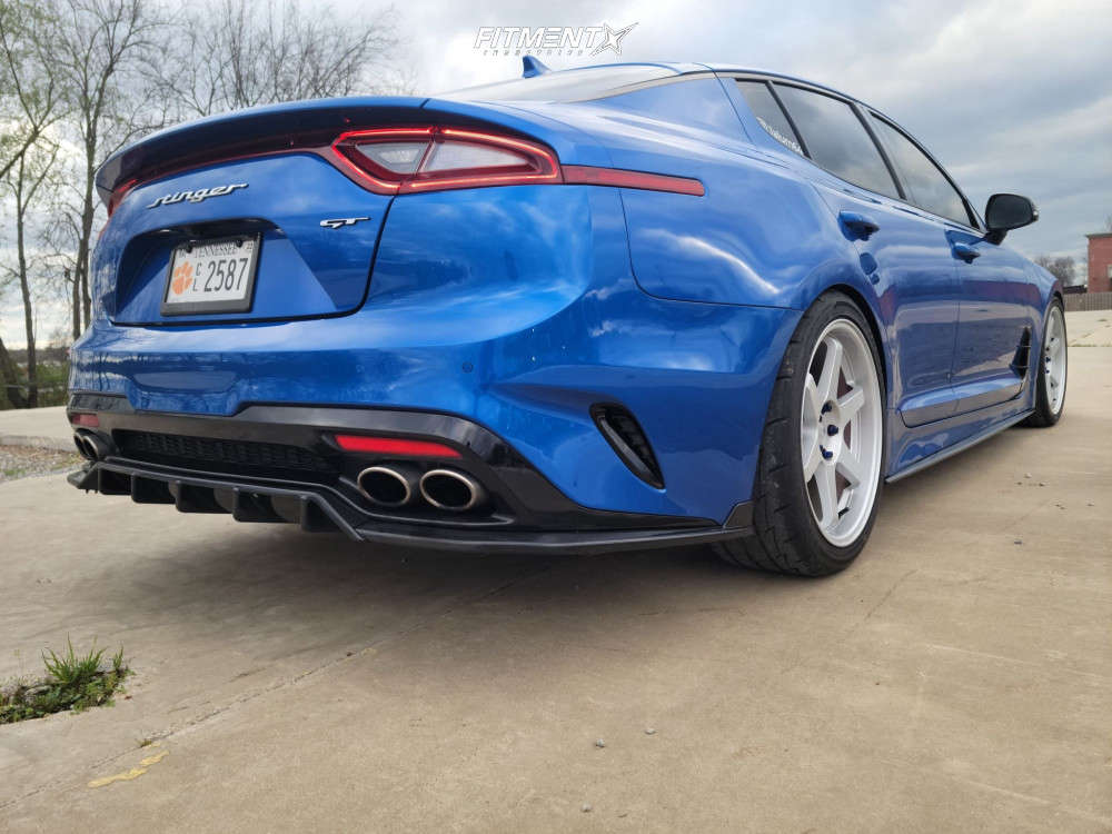 2020 Kia Stinger GT with 19x8.5 ESR Sr07 and Firestone 255x35 on ...