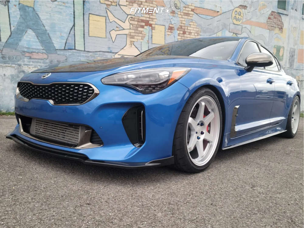 2020 Kia Stinger GT with 19x8.5 ESR Sr07 and Firestone 255x35 on ...