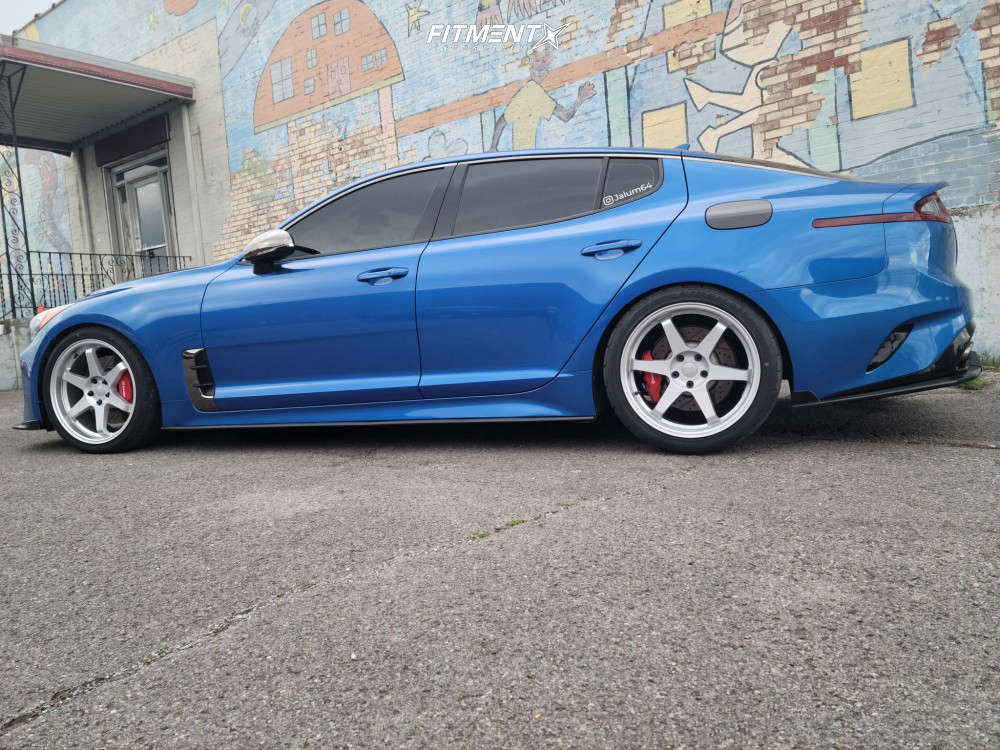 2020 Kia Stinger GT with 19x8.5 ESR Sr07 and Firestone 255x35 on ...