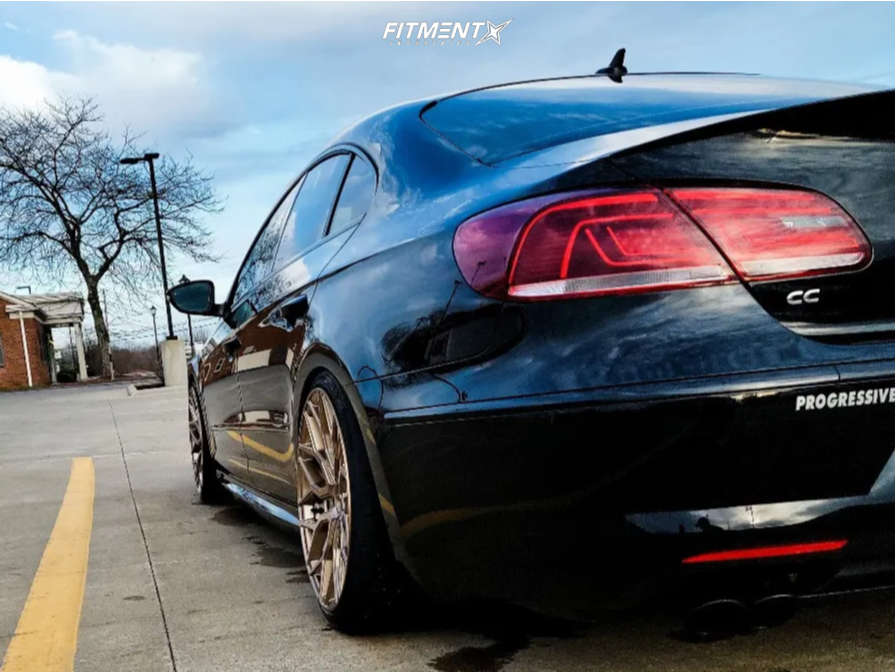 2017 Volkswagen CC R-Line Executive with 19x9.5 Niche Mazzanti and ...