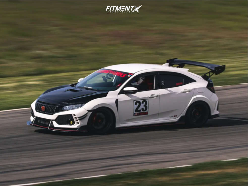2018 Honda Civic Type R with 18x8.5 Enkei Tsv and Falken 265x35 on ...