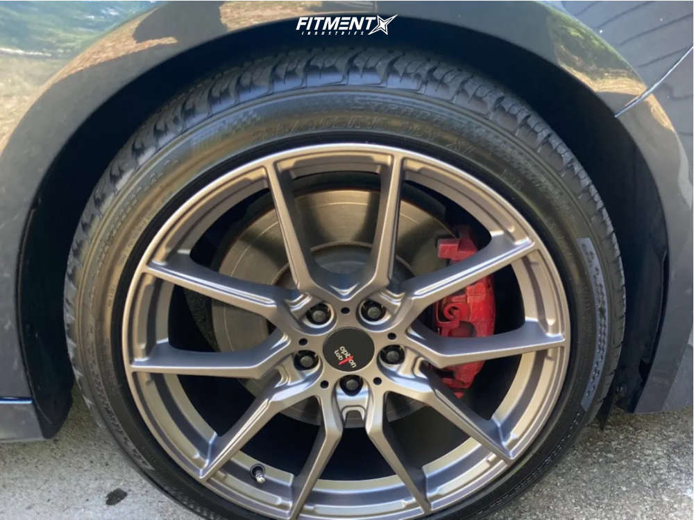 2018 Ford Focus ST with 18x8.5 Option Lab R716 and Vercelli 235x40 on ...